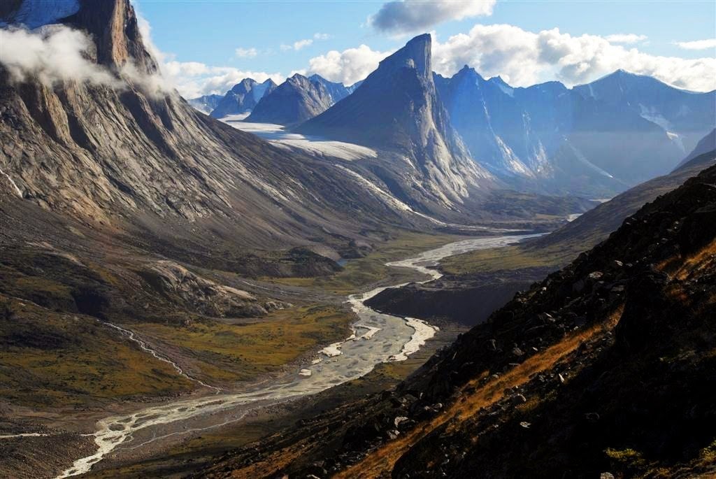 Sunday Special – Mount Thor, Canada – Wanders The World